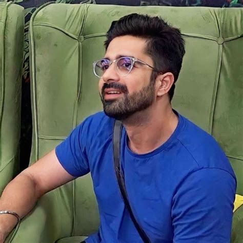 Avinash Sachdev Net Worth Bio Bigg Boss 2023 Wife GF Age Height