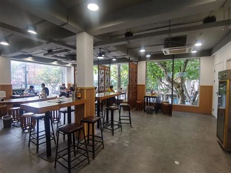 愚园路上的网红店 董记庐春面馆”升级啦！