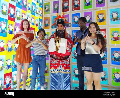 Beijing China September 1 2022 Several Foreign Visitors Learn