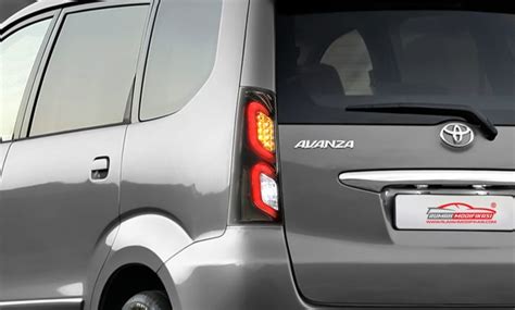 Hitam Misterius Dan Berkelas Stop Lamp Dark Smoke Toyota Avanza Rumah Modifikasi