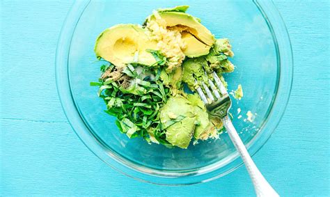 Avocado Bruschetta Live Eat Learn