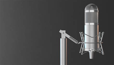 레트로 알루미늄 마이크입니다 3d 렌더링 노래방기계에 대한 스톡 사진 및 기타 이미지 노래방기계 녹음 장비 디지털 생성 이미지 Istock