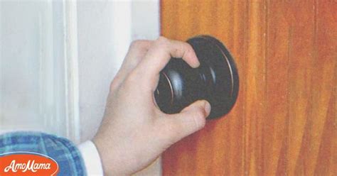 Niño escucha a su madrastra hablando de él por teléfono Historia del día