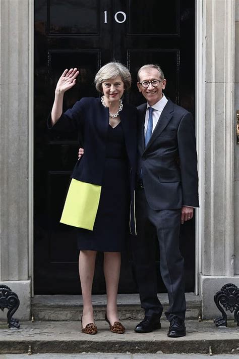 実はファッショニスタ！英メイ首相の着こなし13