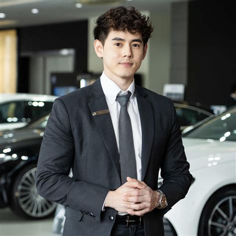 Got Sales Executive By Benz Star Flag Home