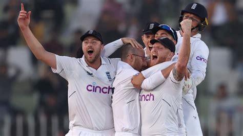 England Beat Pakistan England Won By 74 Runs