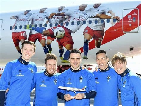 Fluglinie Emirates Stellt Hsv Jet Vor