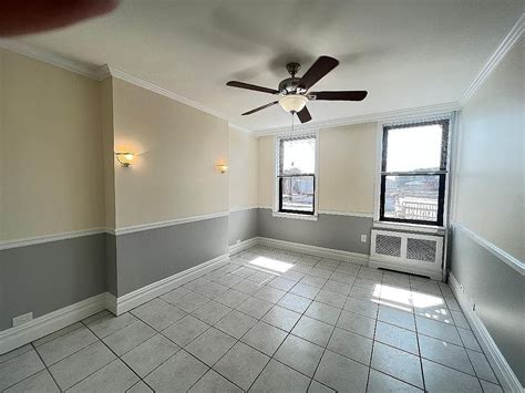 46 10 30th Ave 2r Astoria Ny 11103 Zillow