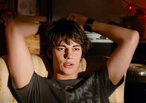Rodrick Heffley 🎸🎧😝🛹🎮 In 2025 Devon Bostick Devon Emo Guys