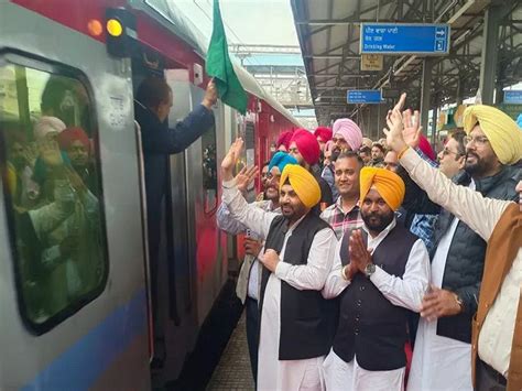 Punjab Mukhyamantri Tirth Yatra Scheme Soon Start Train Punjab Cm
