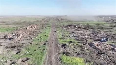 Жодного вцілілого будинку як виглядає знищене росіянами Роботине на Запоріжжі ВІДЕО Хронікерс