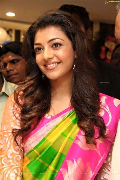 Telugu Web World Kajol Actress Beautiful Smile Women Beautiful Indian Actress Most