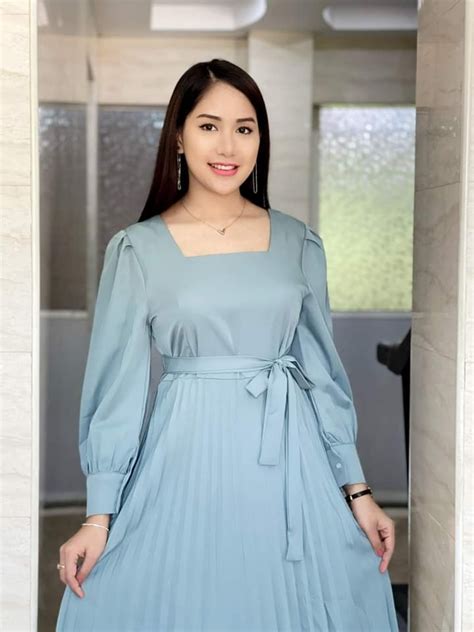 စပ်ပြဲလန်တဲ့ 3x Spicyခေါက်ဆွဲကို ပိုက်ဆံလောင်းကြေးထပ်ပြီး အပြိုင်စားကြရင်းနဲ့စပ်လွန်းလို့မနေနိုင