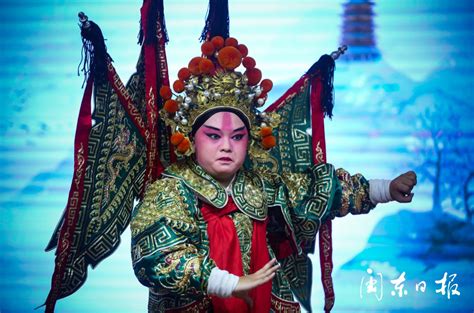 弘扬“闽东之光”，学生们感受传统戏曲魅力新宁德