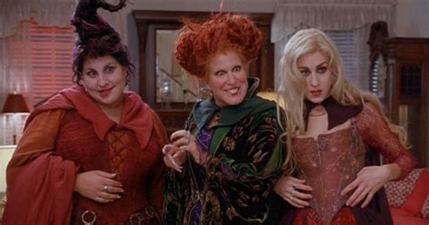 The Vampirino Storyteller Psycho Analysis The Sanderson Sisters