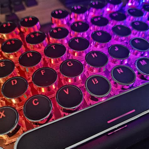Keyboard Key Caps Set Classic Typewriter Style 104 Keycaps For Working