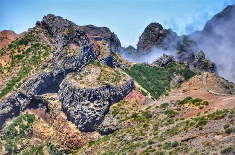 Pico Do Arieiro Pico Do Areeiro Access Parking Hiking Trails What To See Guide