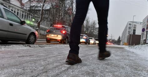 Uwaga oblodzenie IMGW wydał ostrzeżenie dla województw RMF