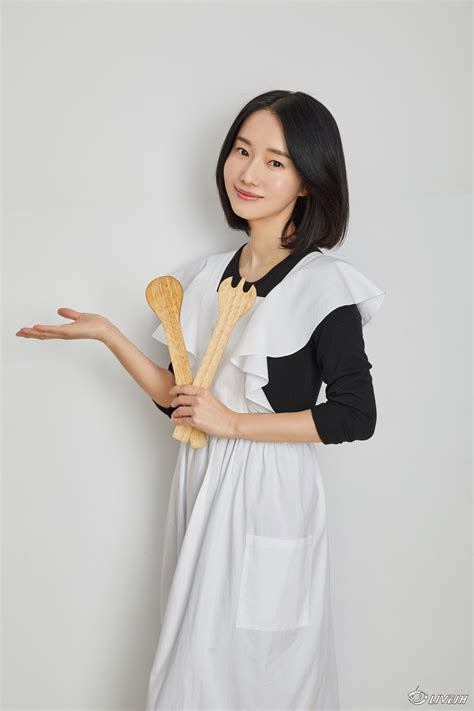 李贞贤的自家餐厅料理书宣传图 2024年演艺宣传活动 绘贤居 Powered By Discuz