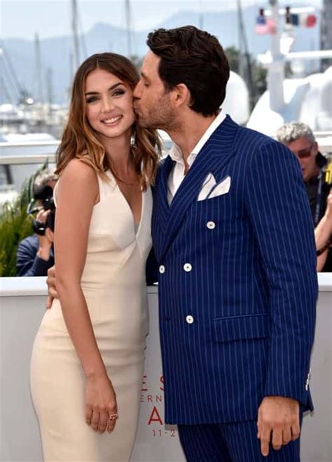 Florida Man Star Edgar Ramirezs Dating History From Ana De Armas To