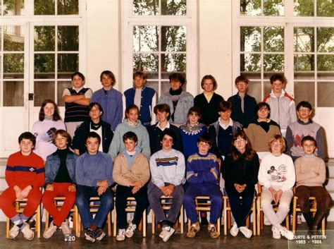 Photo De Classe 4ème B 1983 1984 De 1984 Collège Sainte Jeanne Darc