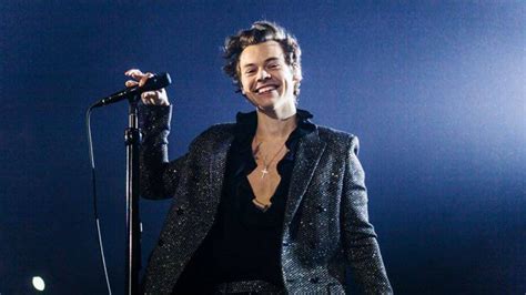 Harry Styles Talks Being Robbed At Knifepoint Lifewithoutandy