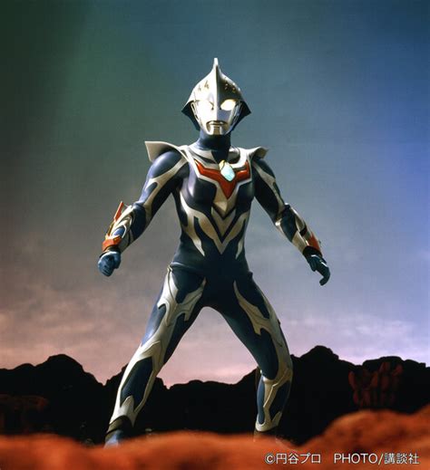 4月23日 ウルトラマンネクサス ジュネッスブルーがグランテラを撃破する！