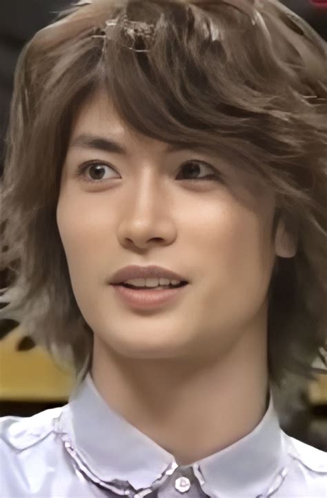 Kaoru Life Celebs