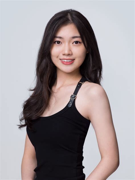 港姐2024｜15位佳麗小背心造型照曝光！「城大李嘉欣」、「翻版蔡潔」等人受矚目 深夜清酒梳打 大娛樂家 Fanpiece