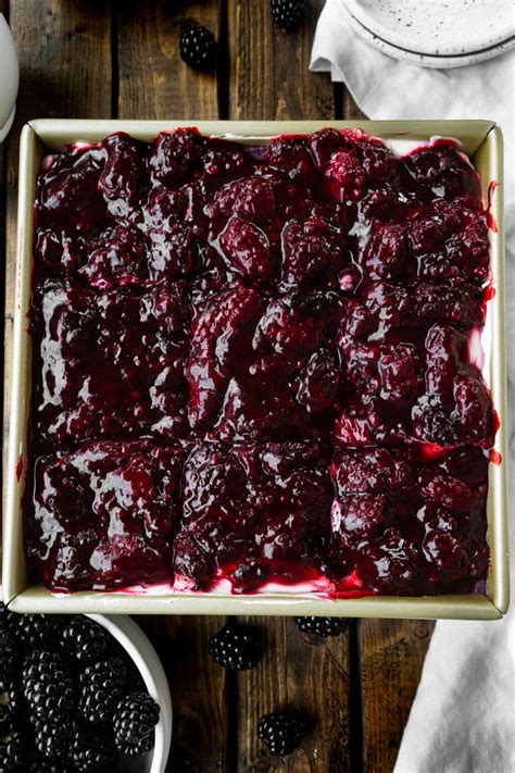 Berries And Cream Cheesecake Bars Oh Sweet Basil