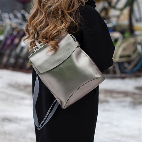 Рюкзак трансформер — ціна 1001 грн у каталозі Рюкзаки Купити аксесуари за доступною ціною на