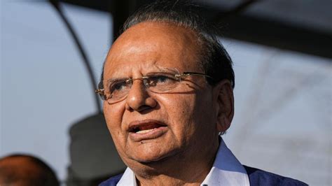 Delhi Lg Writes To Punjab Haryana Cms Over Stubble Burning Pollution