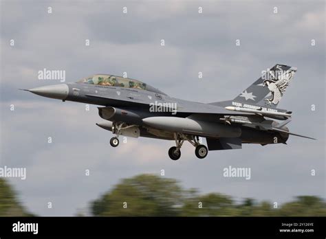 Royal Jordanian Airforce F 16 Fighting Falcon Arriving At The Royal