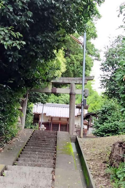白山神社鳥居｜⛩白山神社｜大阪府高槻市 八百万の神