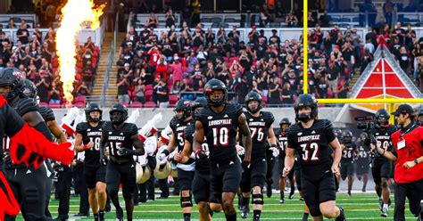 Louisville Football Bowl Projections 2023 Week 11 Sports Illustrated