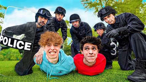 EXTREME HIDE AND SEEK VS SWAT TEAM YouTube
