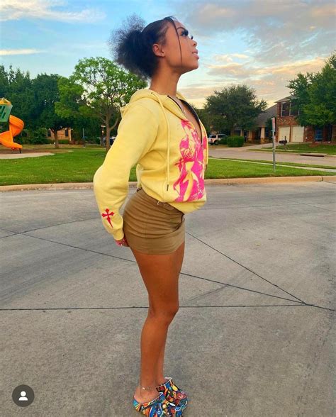 Erykah Badu Daughter Jus Her All Over Again🥹 Rpumacurry1