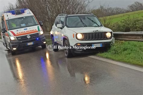 Incidente Stradale Tra Tre Veicoli A San Vittore Del Lazio Notizie Dall Italia