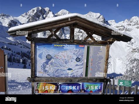 österreich alpen karte Fotos und Bildmaterial in hoher Auflösung Alamy