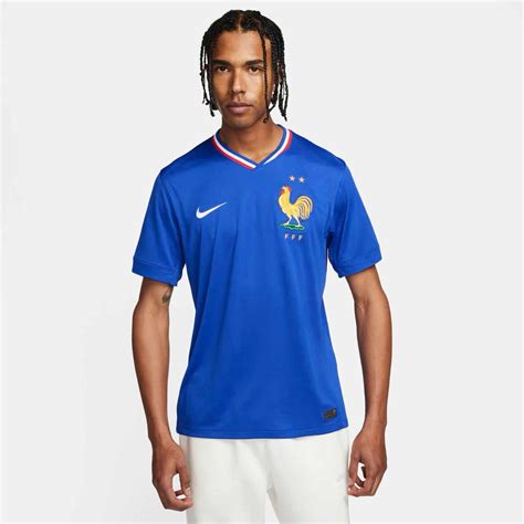 Équipe de France voici le nouveau maillot 2024 des Bleus