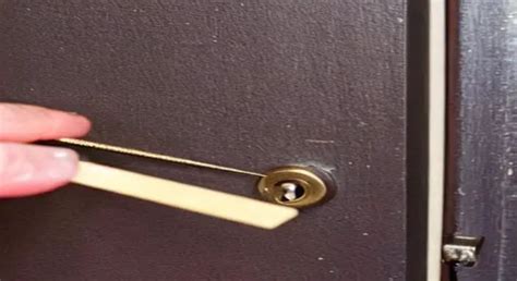 How To Open A Door Lock With A Bobby Pin A Full Detail Guide