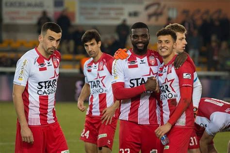 Foot Belgique Frantzdy Pierrot Revoit Les Couleurs Des Filets Haiti Tempo