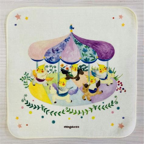 ハンカチことり遊園地シリーズメリーゴーランド 鳥雑貨・ことりグッズオカメインコ H 0016 犬雑貨専門店 銀屋 通販