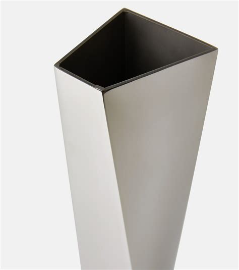 Alessi X Zaha Hadid Crevasse Vase Alessi