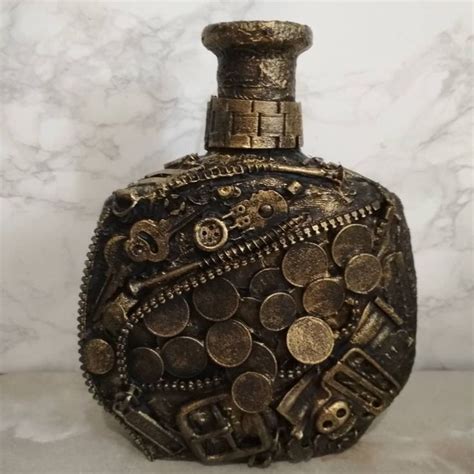 Идеи для дома | Wine bottle art, Bottle art, Glass bottle crafts