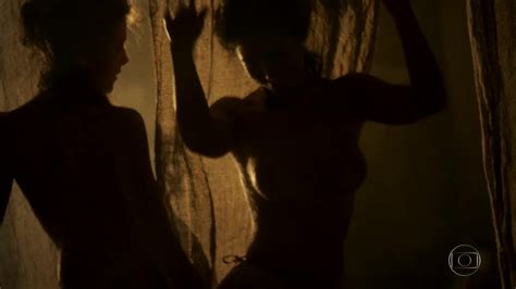 Naked Yanna Lavigne In Liberdade Liberdade