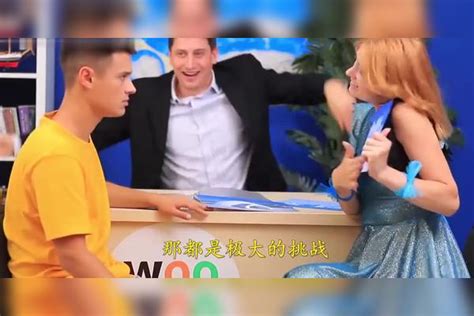 冰女孩和火女孩争抢男朋友，最后谁能赢？结果意想不到！ 女孩 结果 男朋友