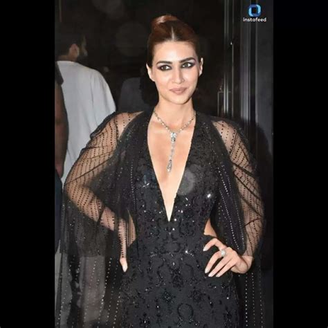 Photos Kriti Sanon Flaunts Her Figure In The Latest Pics See Her