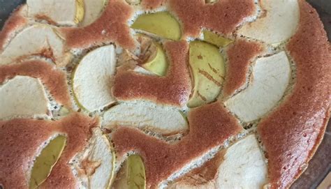 Классическая шарлотка с яблоками пошаговый рецепт с фото