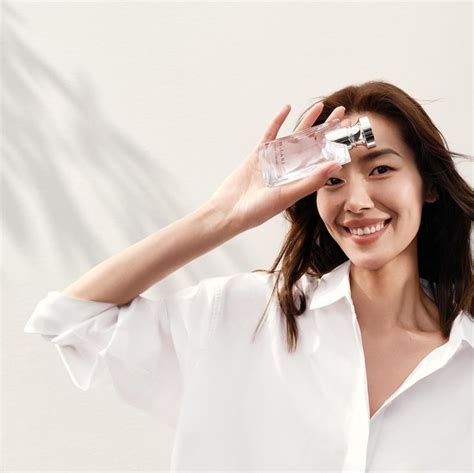 Liu Wen Picture